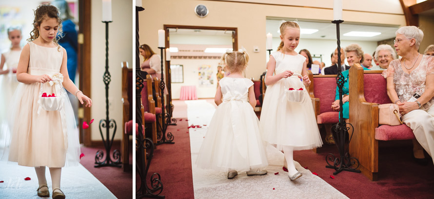 12-flower-girls-aisle - Fete Photography